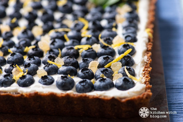 Blueberry Skyr Tart with Ginger Snap Crust | The Kitchen Witch